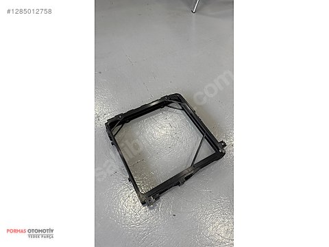 PORSCHE TAYCAN SU RADYATÖR TUTUCU ÇEREÇEVE 9J1122356A - İlan ve ...