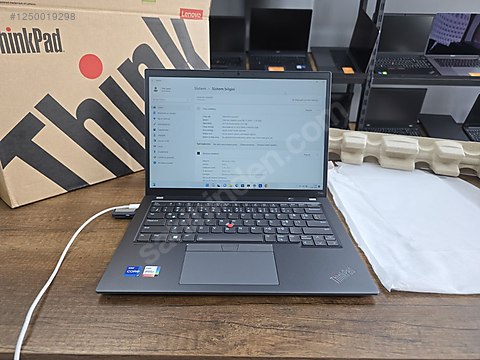 Lenovo / THİNKPAD T14S GEN4 silver İ7 1355U 16/512 W11PRO SIFIR BOX ...
