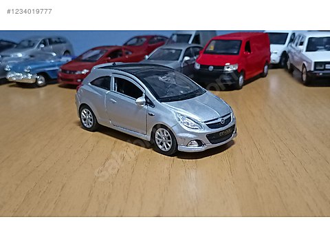 Welly Diecast Model 1:36 Opel Araba - 1234019777