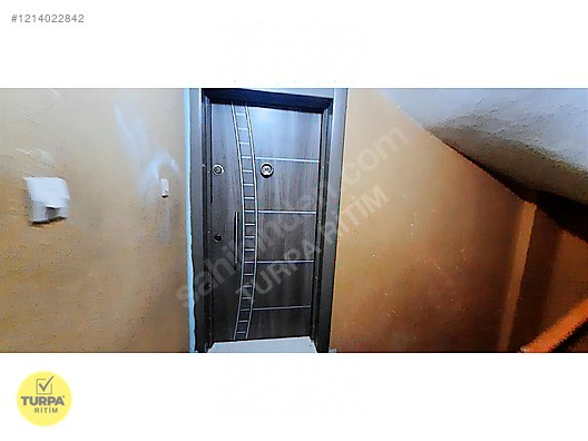 İzmir Bornova Çamdibi Refik Tulga Caddesinde Satılık 2+1 Daire ...