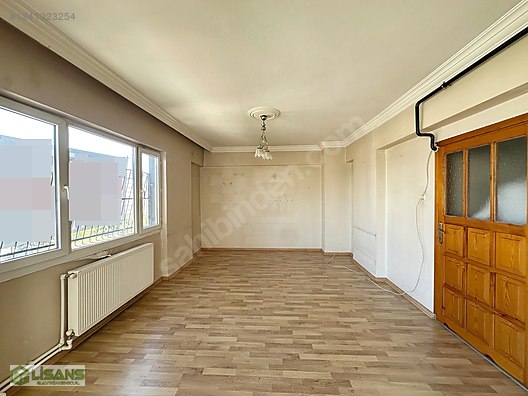 MAVİ_BULVAR_BARAJ_LİSESİ_CİVARI_SİTEDE_D.GAZLI_GENİŞ_OTURUM_3+1 ...