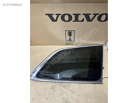 Volvo XC90 Sağ Arka Kelebek Camı Orijinal 32368090 - İlan ve ...