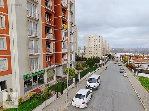 Esenyurt Akşemseddin Mah. KİRALIK Daire 2+1 110m2 Flora s1 sites ...