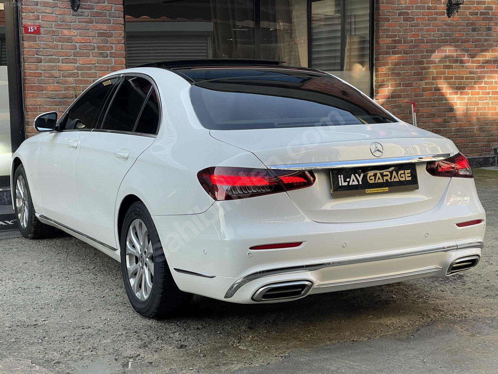 Mercedes-Benz / E Serisi / E 180 / Exclusive / MERCEDES E180 EXCLUSİVE sahibinden.comda - 1224031923