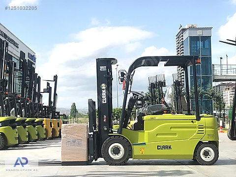 CLARK AKÜLÜ GEX30 3 TON 4.80m K.KARTI TAKSİT ANADOLUPARK'TAN - Forklift ...