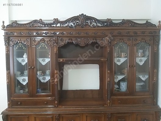 Yemek Odası / Antika Büfe & Vitrin / 40 yıllık el oyması emsalsiz tr de ...