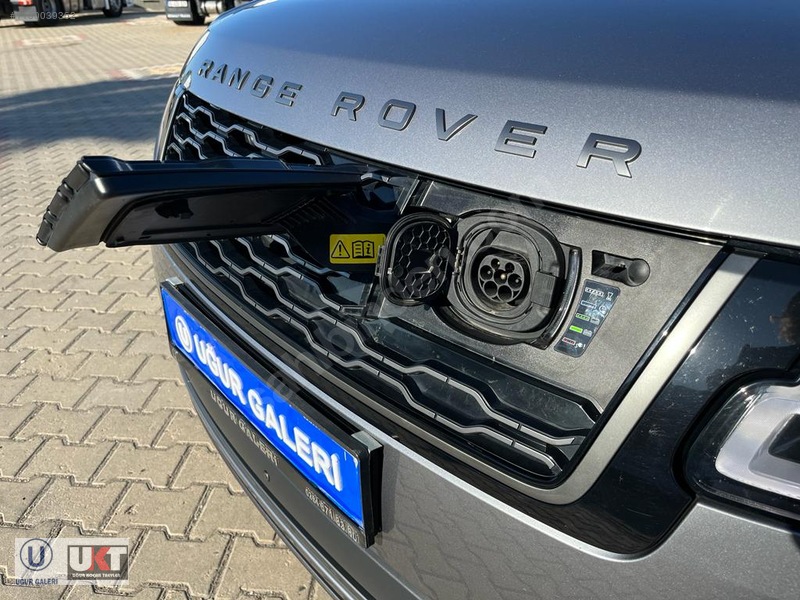Land Rover / Range Rover / 2.0 PHEV / Autobiography / 2021 RR ...