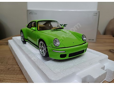 Almost Real Diecast Model 1:18 Porsche Araba - 1208048334