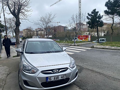 Hyundai / Accent Blue / 1.6 CRDI / Mode Plus / Dosta gider hunday ...