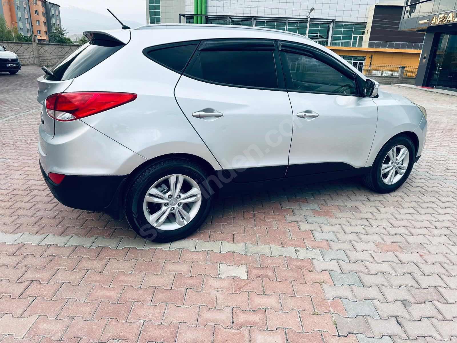 Hyundai / ix35 / 1.6 GDI / Style Plus / 2013 MODEL HYUNDAİ x35 CAM TAVANLI TR NİN EN UCUZU ...