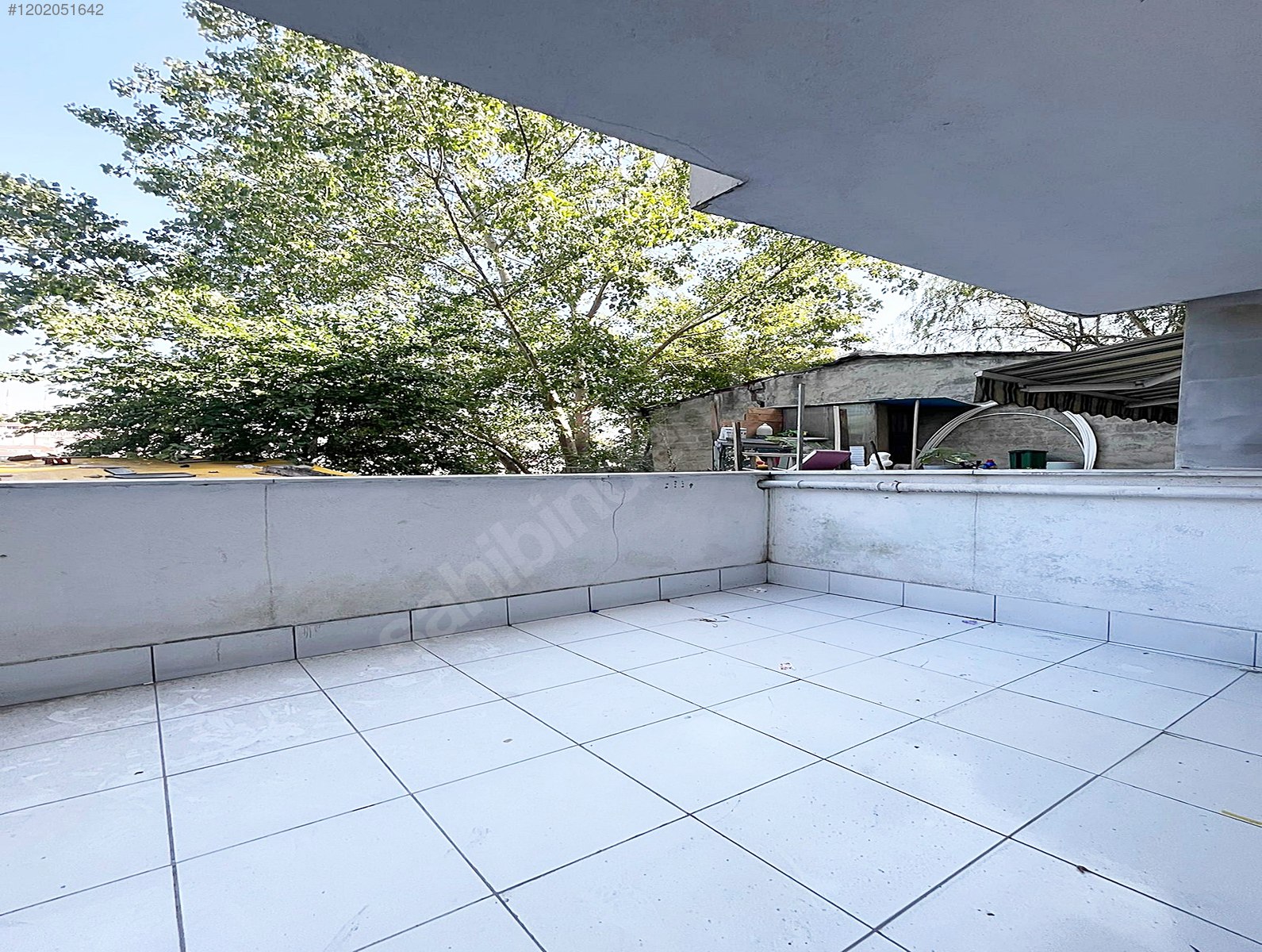 BEYLİKDÜZÜ NUMBER WONE YAPI METROBÜSE YAKIN İSKANLI KUPON DAİRE ...