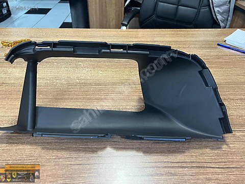 PORSCHE CAYENNE İÇ IZGARA KAPAGI YENI KASA 9Y0807161 - İlan ve ...