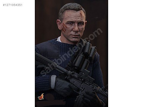 Hot Toys - No Time To Die- James Bond (Commando Outfit) -MMS804 at ...