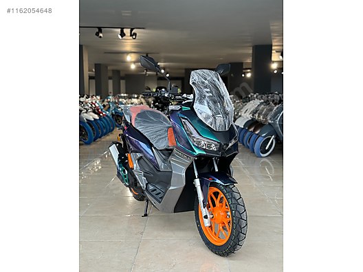 Arora Beatrix 2024 Model Scooter / Maxi Scooter Motor Motosiklet ...