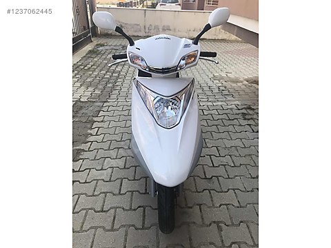 Honda Spacy 110 Alpha 2018 Model Scooter / Maxi Scooter Motor ...