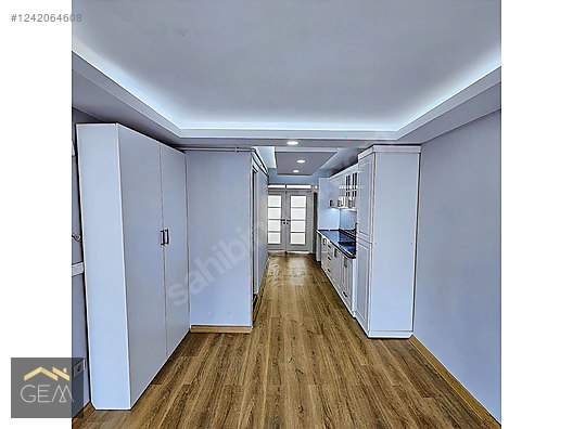 KADIKÖY MODA SAHİL BANDINA YAKIN TAMAMEN YENİLENMİŞ 2+1 BALKONLU ...