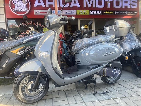 Yuki Bellini 50 2024 Model Scooter / Maxi Scooter Motor Motosiklet ...