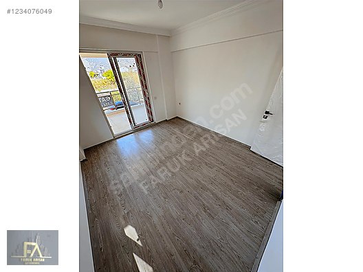 FARUK ARISANDAN ÇAY MANZARALI DENİZE YAKIN LÜX GENİŞ 2+1 DAİRE ...