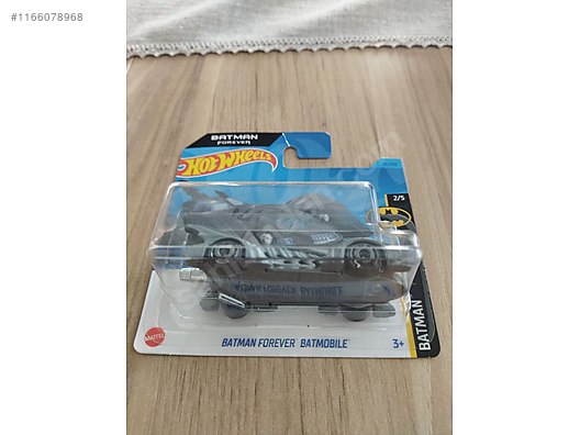Batman Forever Batmobile ve Custom 68 Camaro - Diecast Model Araba ...