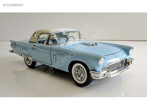Precision Diecast Model 1:18 Ford Araba - 1223080042