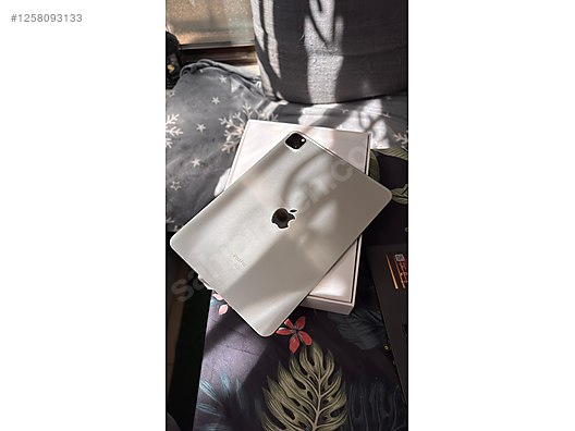 Apple iPad Pro 4 128 GB Tablet - 1258093133