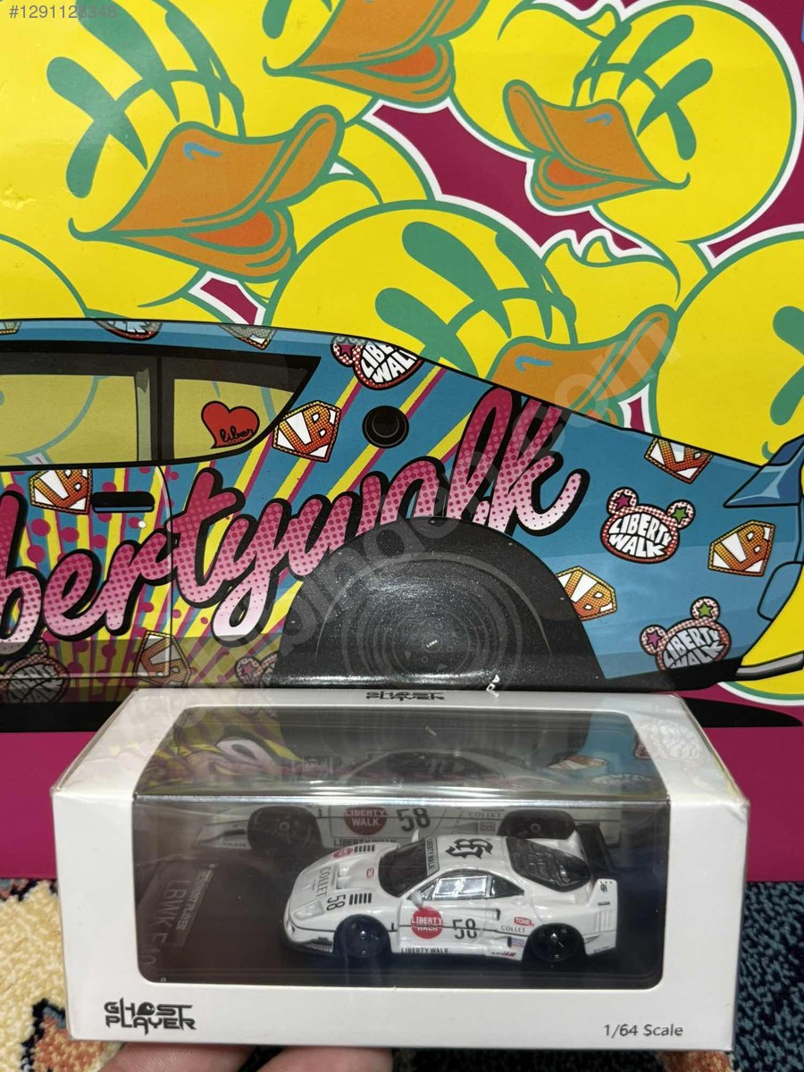 Ghost Player Diecast Model 1:64 Ferrari Araba - 1291128348