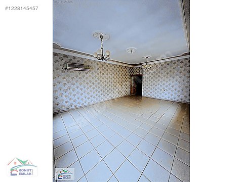 Sezer market yanı Ana caddeye bakıyor 3+1 köşebaşı satılık - Satılık ...