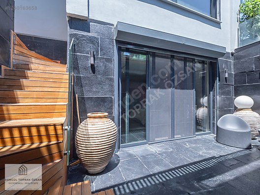 Naile Sultan Sitesi Harika Boğaz Manzaralı Satılık Bahçe Dublexi ...