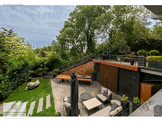 Naile Sultan Sitesi Harika Boğaz Manzaralı Satılık Bahçe Dublexi ...