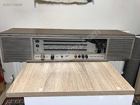 Eski radyo sahibinden.comda - 1221175256
