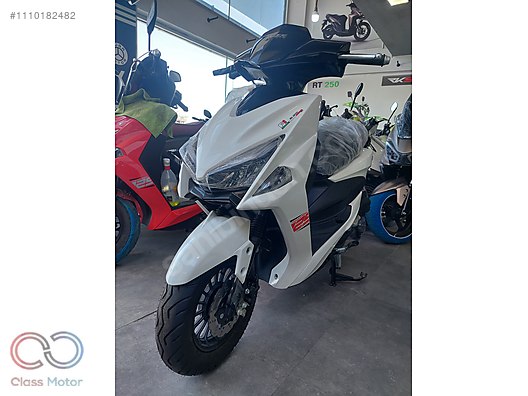 Kuba Pesaro 125 X 2023 Model Scooter / Maxi Scooter Motor Motosiklet ...