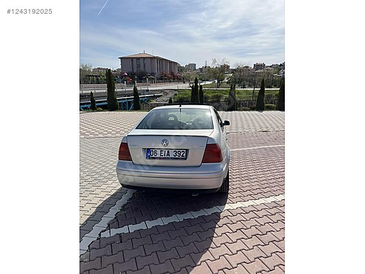 Volkswagen / Bora / 1.6 / Comfortline / 1.6 OTOMATİK SUNROOF'LU ...