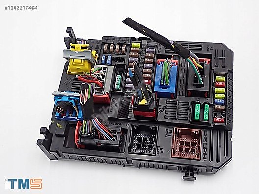 Otomobil & Arazi Aracı / Elektrik / Citroen C5 BSI Beyni Sigorta Kutusu ...