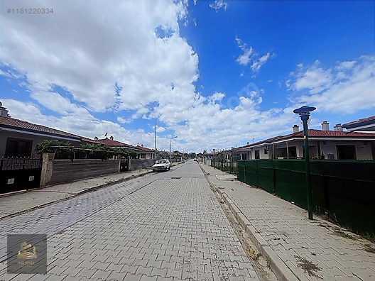 MERSEL EMLAK'tan AKYAZI KÖYÜNDE SATILIK 3+1 MÜSTAKİL BAHÇELİ EV ...