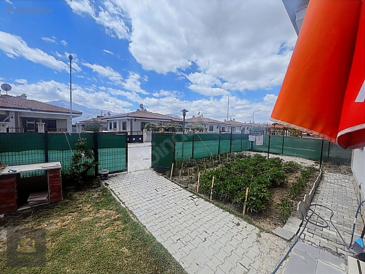 MERSEL EMLAK'tan AKYAZI KÖYÜNDE SATILIK 3+1 MÜSTAKİL BAHÇELİ EV ...