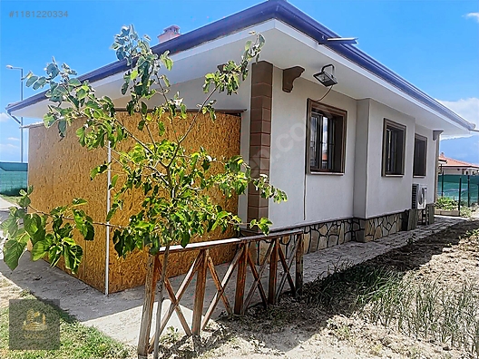 MERSEL EMLAK'tan AKYAZI KÖYÜNDE SATILIK 3+1 MÜSTAKİL BAHÇELİ EV ...