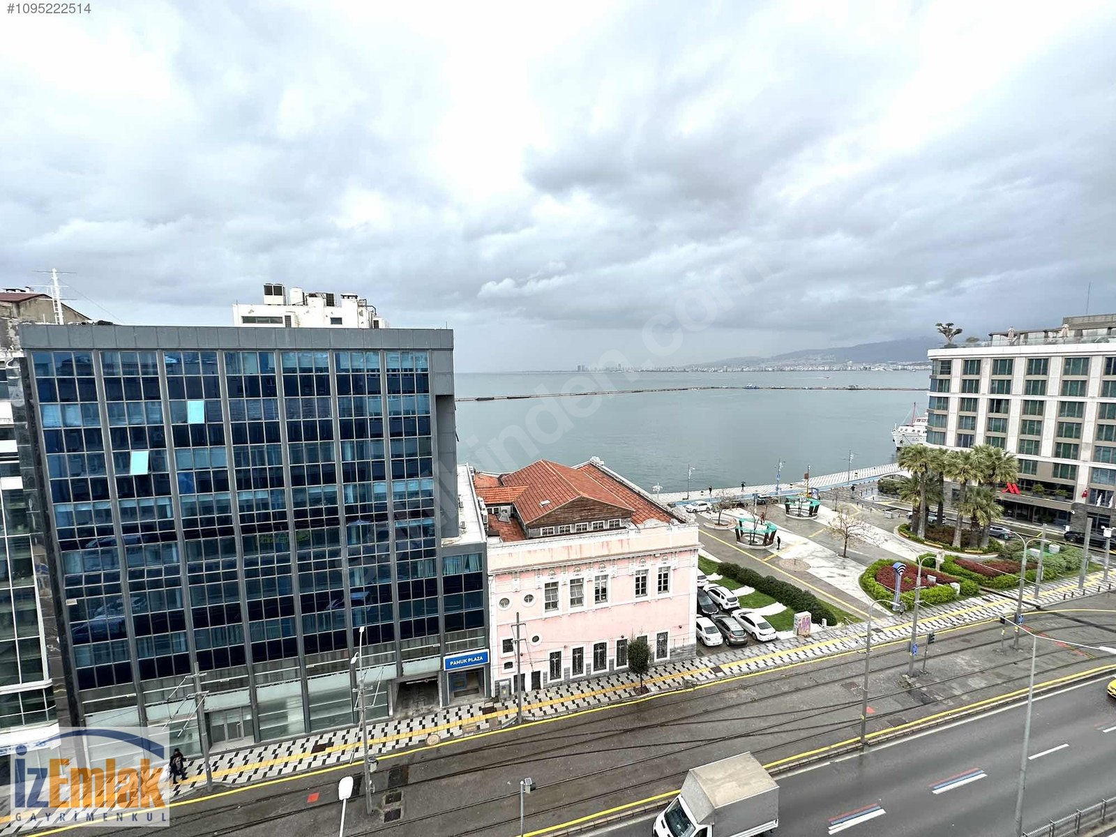 İz Emlak'tan Pasaport'ta 110 m2 Deniz Manzaralı Ofis sahibinden.comda ... İz Emlak'tan Pasaport'ta 110 m2 Deniz Manzaralı Ofis sahibinden.comda ...