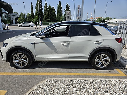 Volkswagen / T-Roc / 1.5 TSI / R Line / 2023 kaçırılmayacak 11,800 km ...