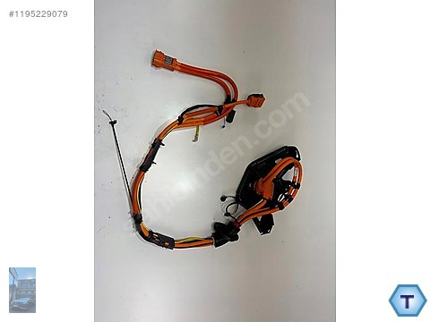 DATA OTOMOTİV MERCEDES EQC TUTUCU A2935450240 2935450240 - İlan ve ...