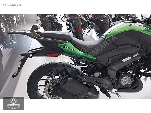 Bajaj Dominar D 400 2024 Model Naked / Roadster Motor Motosiklet ...