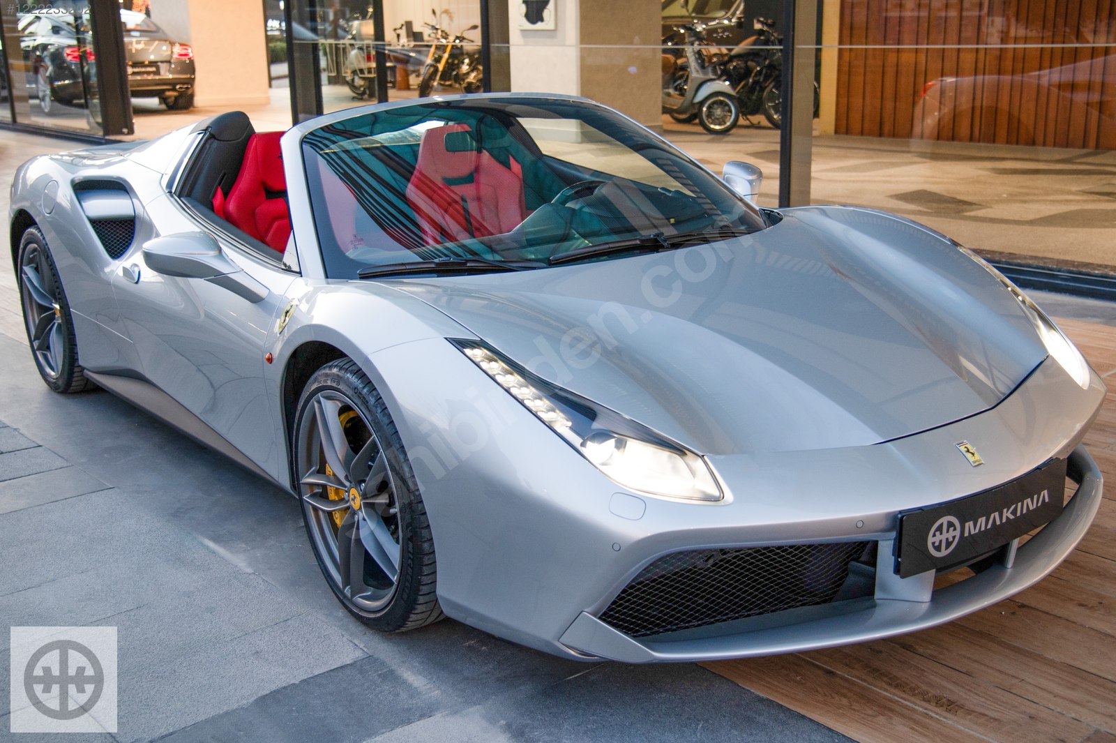 Ferrari / 488 / Spider / -MAKINA VADI-2018 FERRARİ 488 SPİDER-KARBON ...