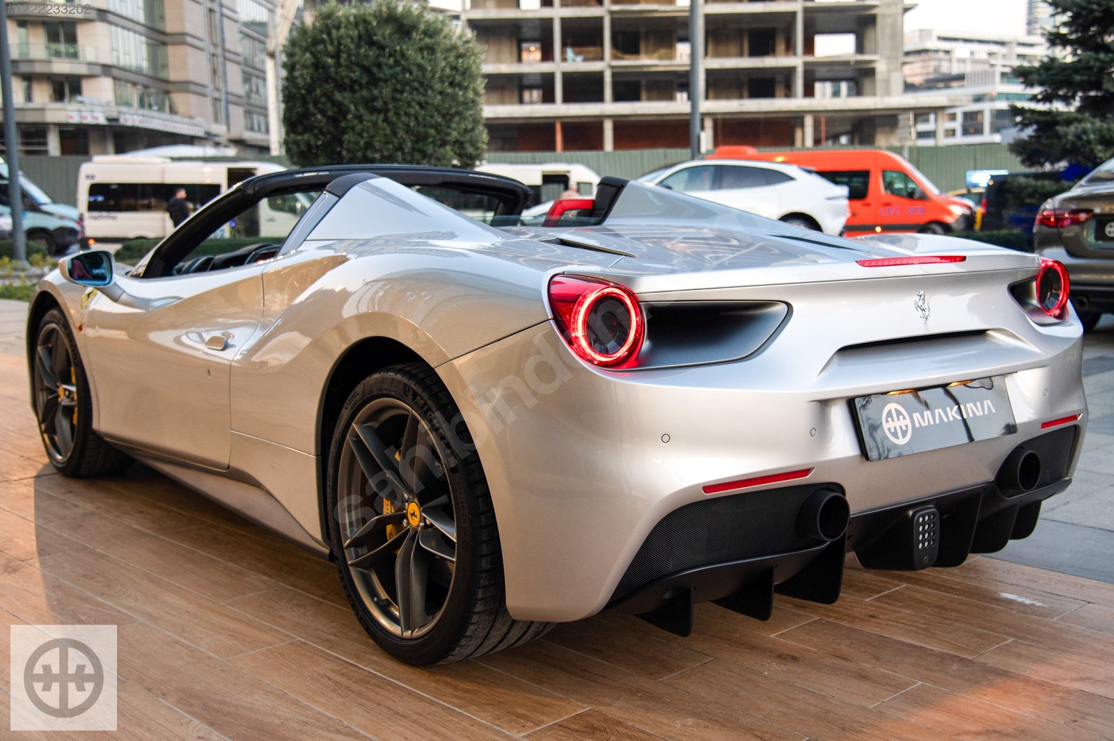 Ferrari / 488 / Spider / -MAKINA VADI-2018 FERRARİ 488 SPİDER-KARBON ...