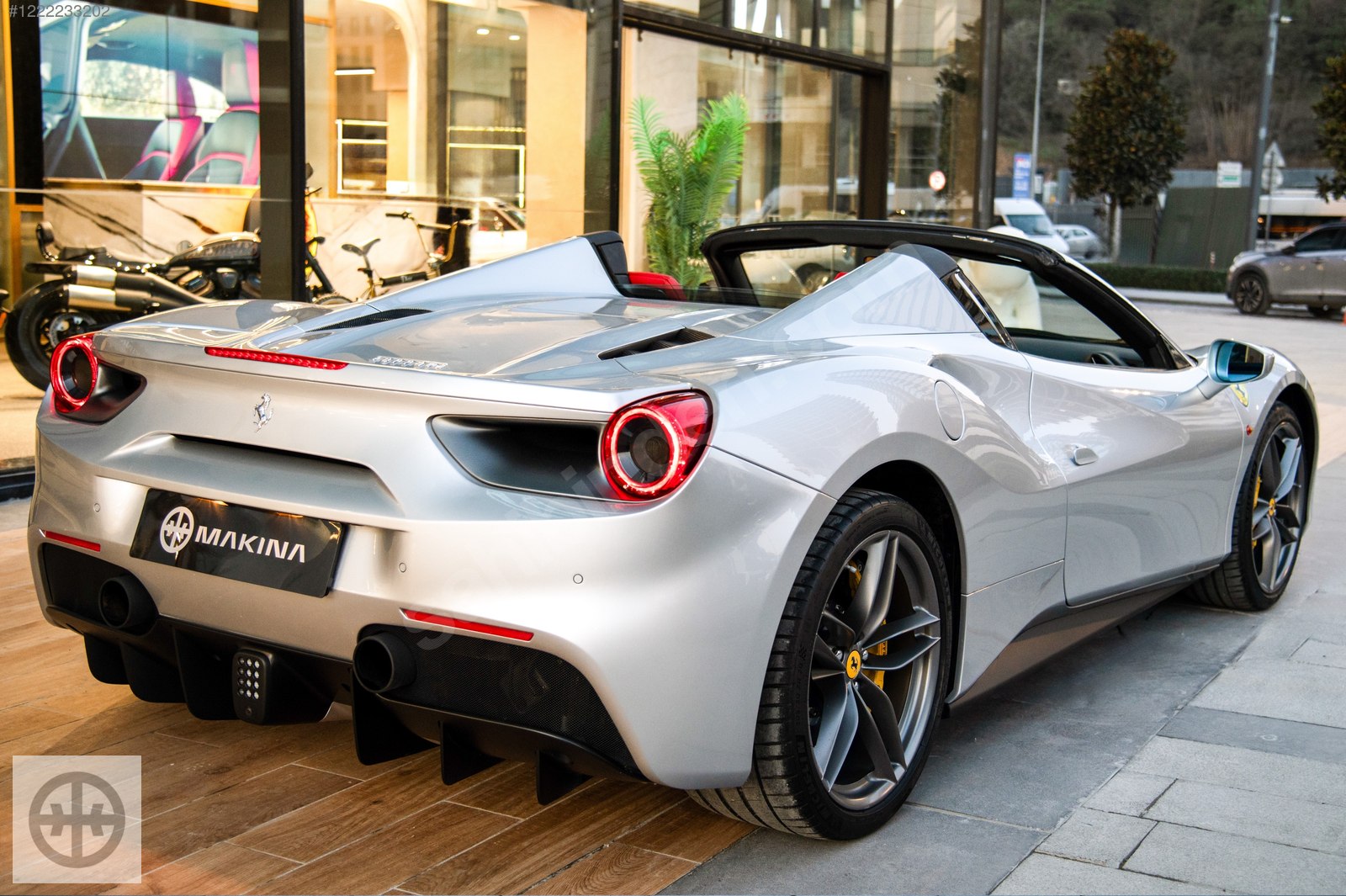 Ferrari / 488 / Spider / -MAKINA VADI-2018 FERRARİ 488 SPİDER-KARBON ...