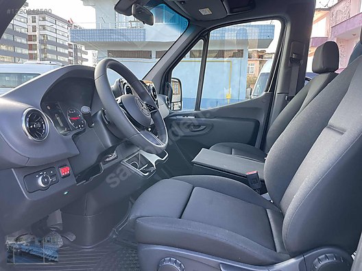 Galeriden Satılık 2025 Model 0 Km Mercedes-Benz Sprinter 417 CDI 3.310. ...