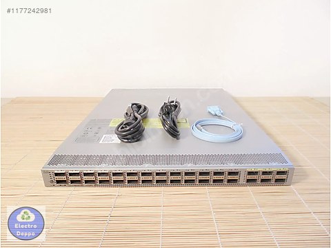 Cisco Nexus 9332 C9332PQ 40G N9K-Switch - Switch, Hub & Splitter ...