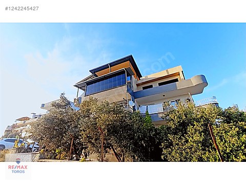 REMAX TOROS'TAN BULUKLU'DA TRİPLEX VİLLA - Satılık Villa İlanları sahibinden.com'da - 1242245427