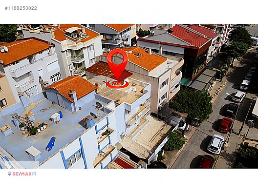 Urla'nın Merkezinde Tabela Değeri Yüksek 3 Katlı Bina - Satılık Bina ...