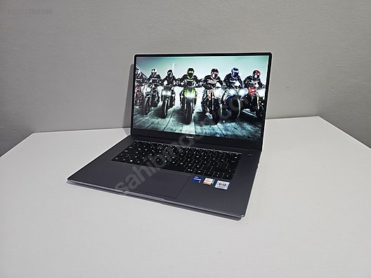 Huawei / Huawei D15 İ5 11.Nesil 8 GB 3200 MHZ RAM 256 GB NWME M2 SSD 6 ...