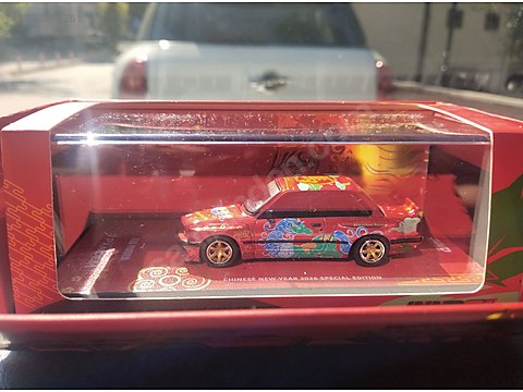 Inno64 Diecast Model 1:64 BMW Araba - 1323270261
