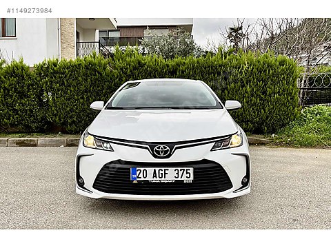 Toyota / Corolla / 1.5 / Flame / SAHİBİNDEN HATASIZ BOYASIZ TRAMERSİZ ...
